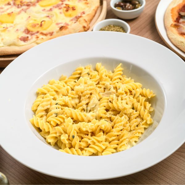 Pâtes 4 Fromages Livraison – Crémeuses et ultra gourmandes - Gino & Giulia